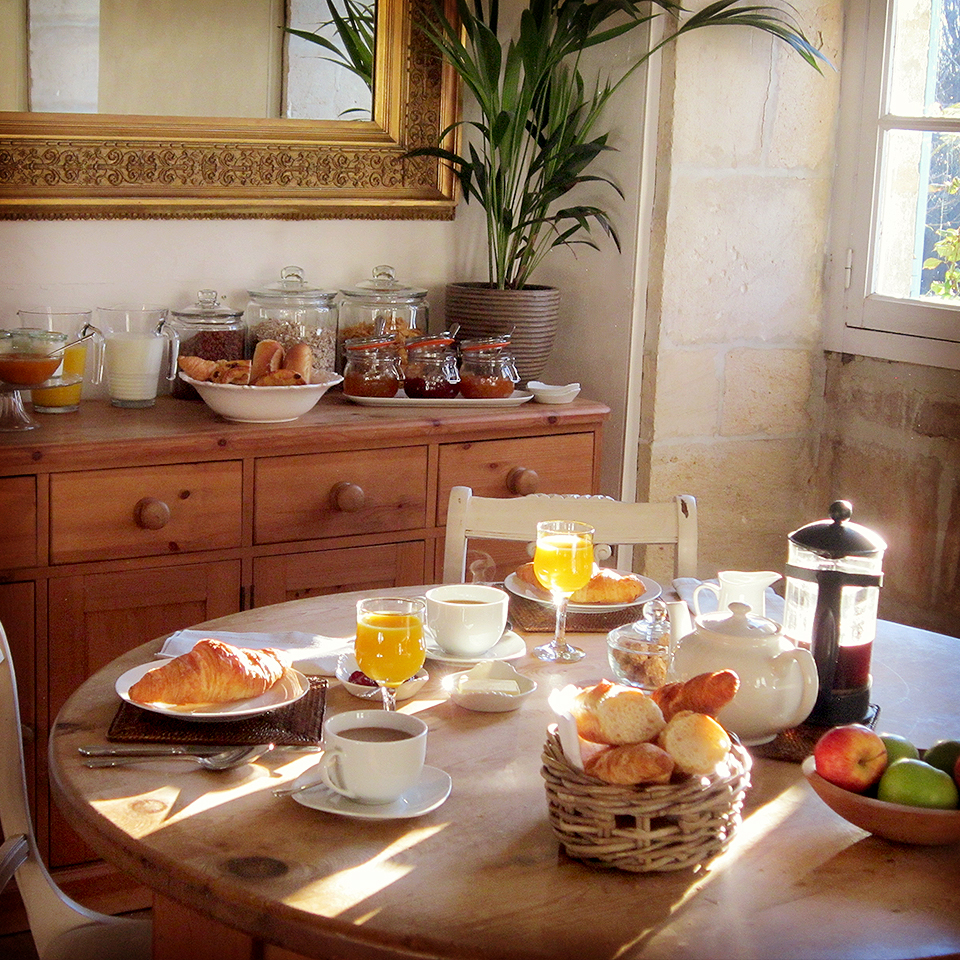 complementary breakfast | L’Etoile du Port